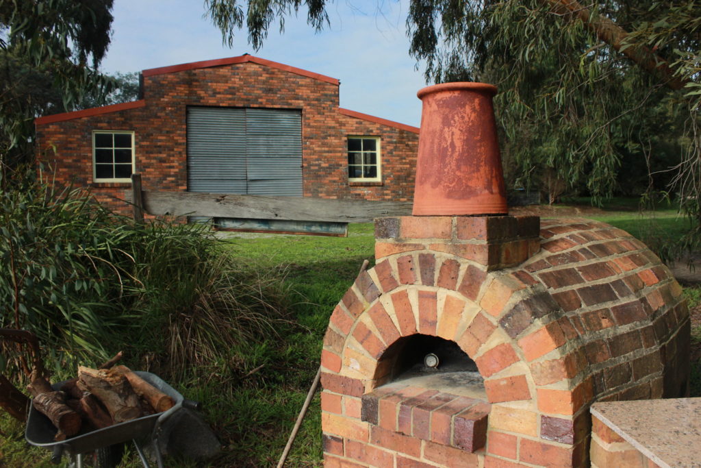 Homemade Pizzas Featuring Native Australian Flavours - Peppermint Ridge ...
